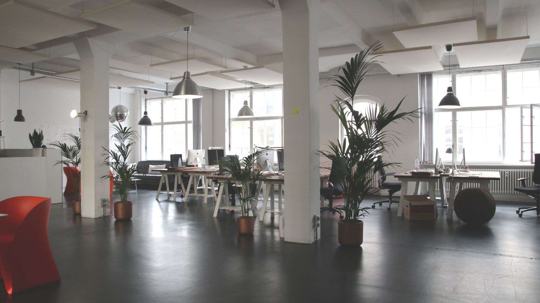 Breaking Barriers: Key Benefits of an Open Plan Office – Frank Salt ...